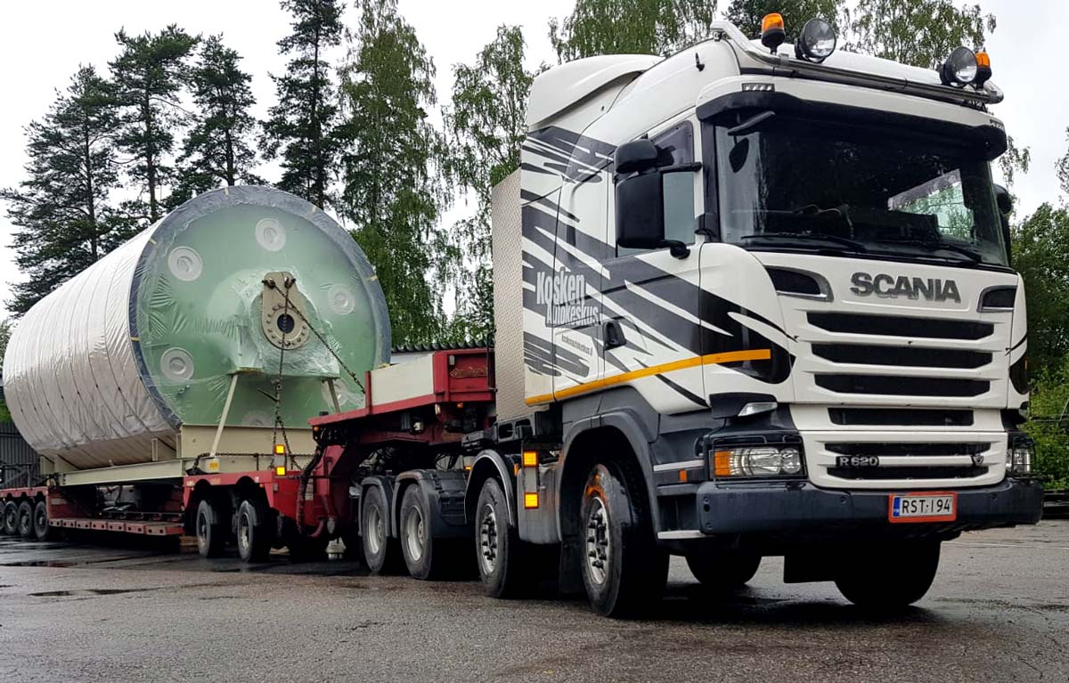 Lavettikuljetukset ja erikoiskuljetukset - Kuljetusliike Kosken Autokeskus